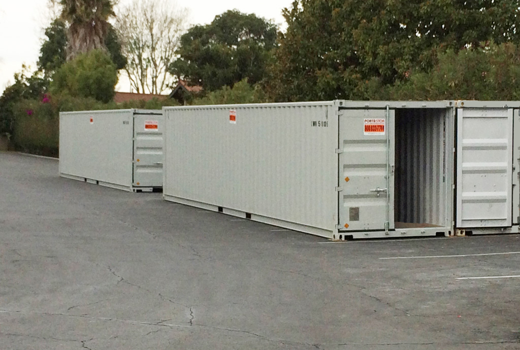 40 x 8 x 8 CARGO CONTAINER - Porta-Stor