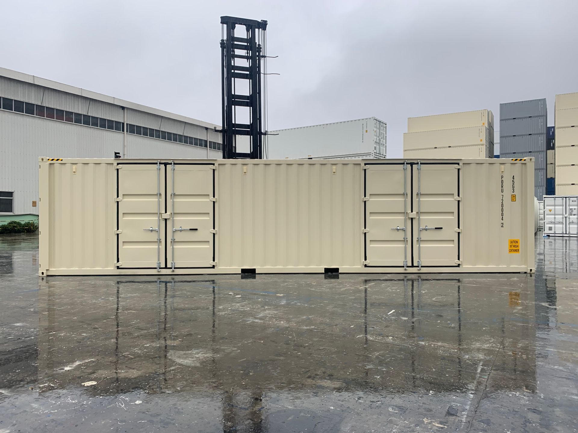 Storage Container w/ two sets of Cargo Doors on One Side